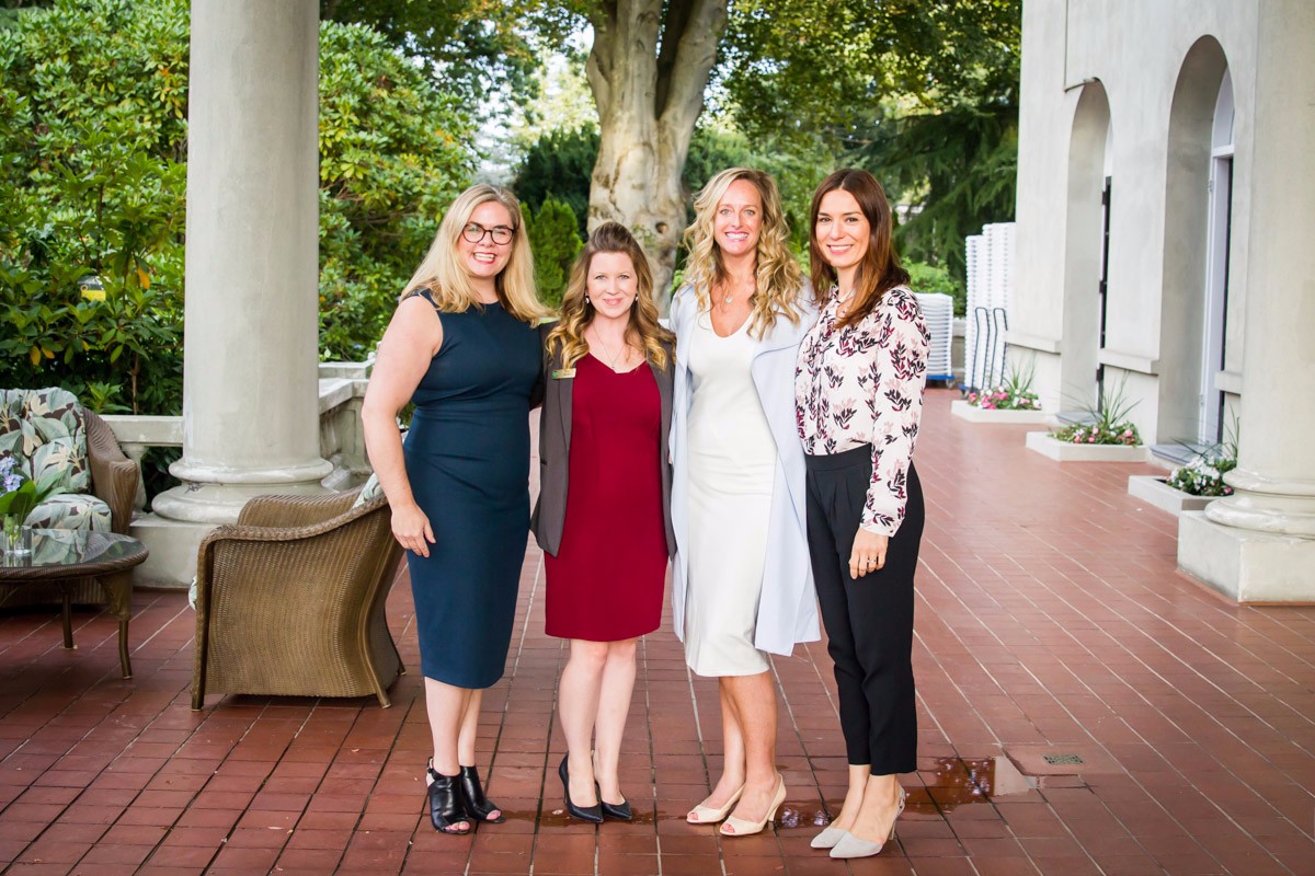 Why Do Public Relations Professionals Wear Red? – Fempreneur